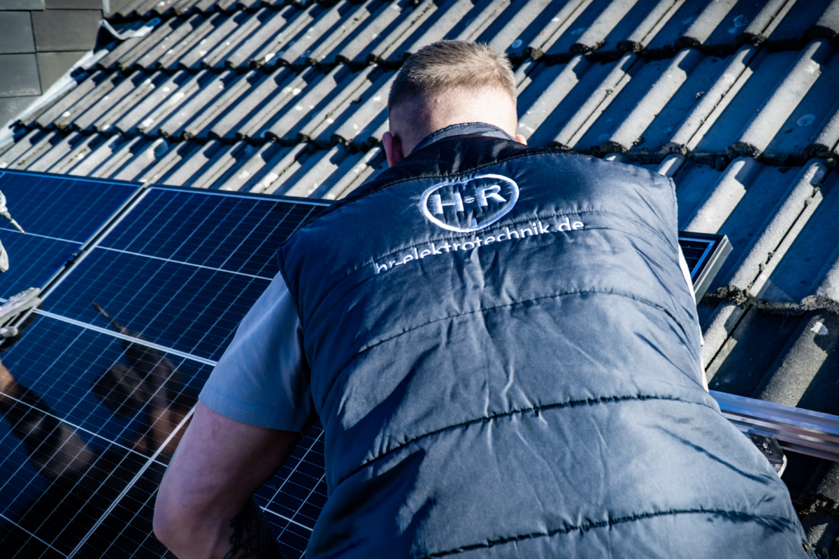 HR Solar – Photovoltaik | HR Elektrotechnik